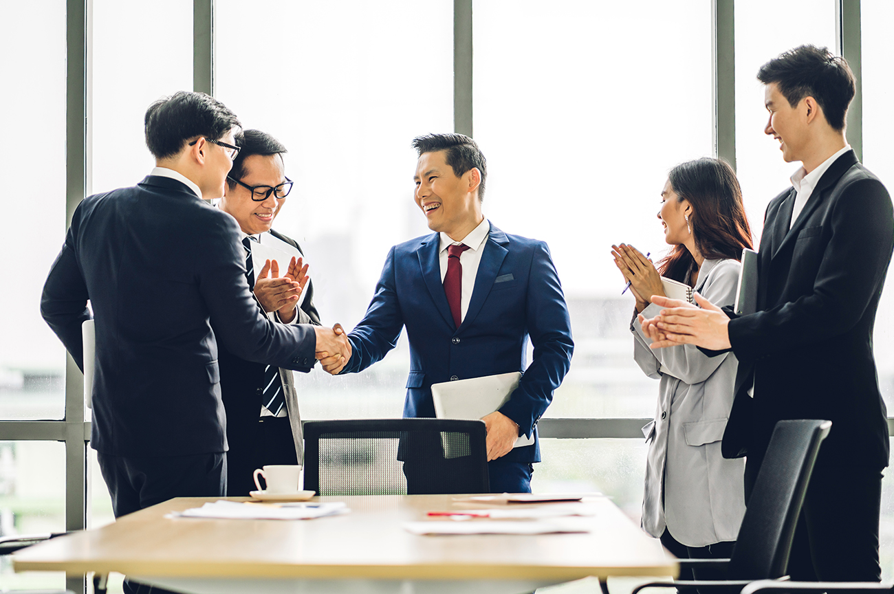 The art of power dressing - BiZQ